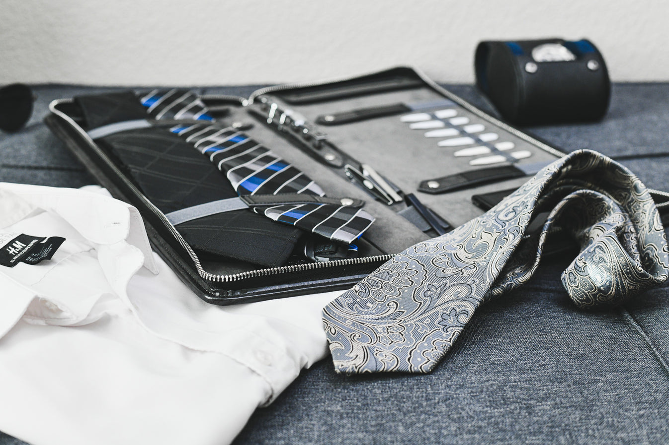 Tie Case for Travel - Graphite Black – MIRAGE LUXURY TRAVEL